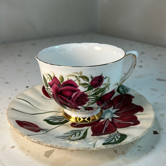 Vintage | Dining | Colclough Bone China Red Rose Cup Ridgeway Pattern ...